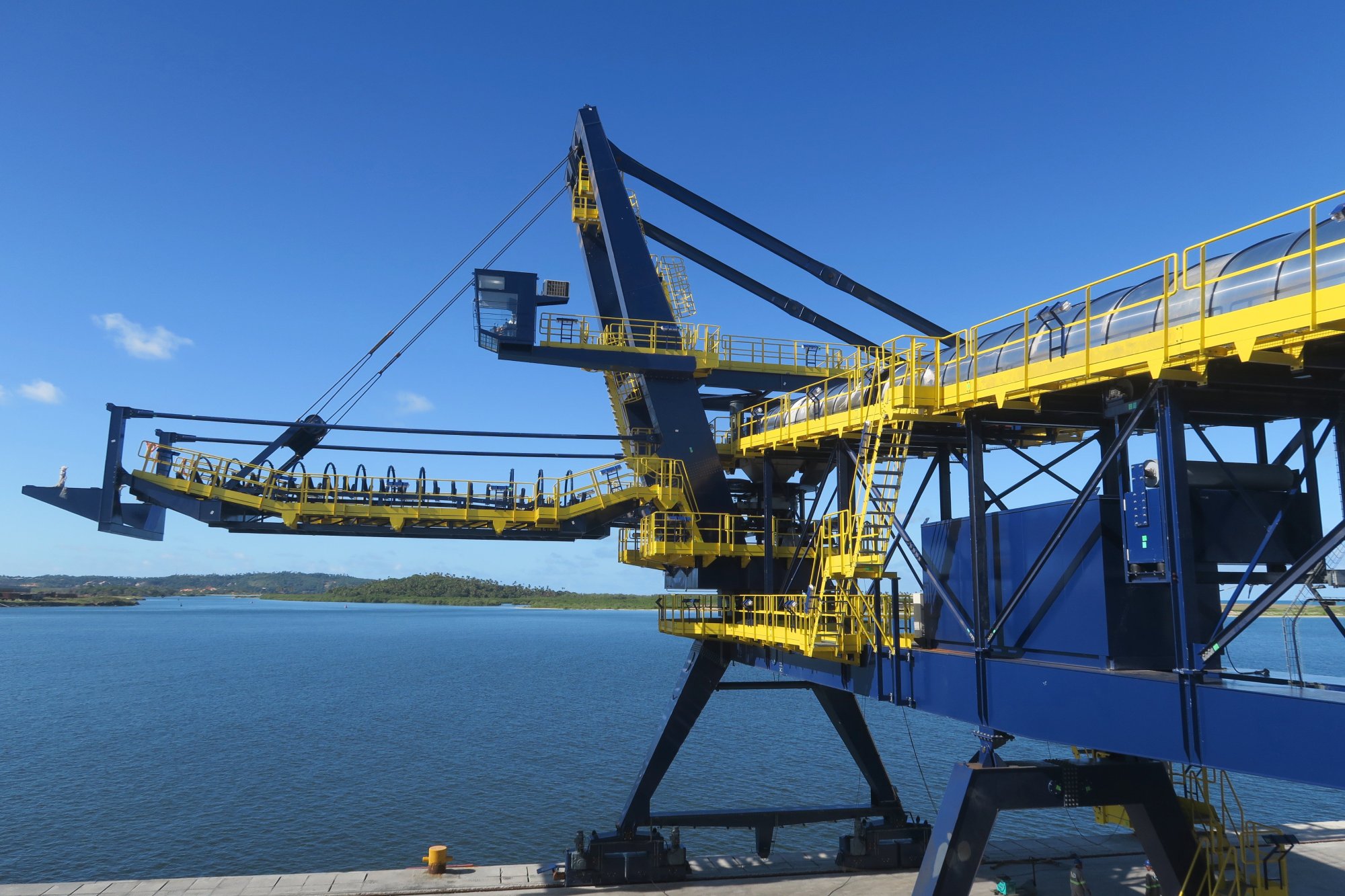 How AMECO’s Hybrid Shiploader Slashed Port of Suape Loading Times by 60 ...